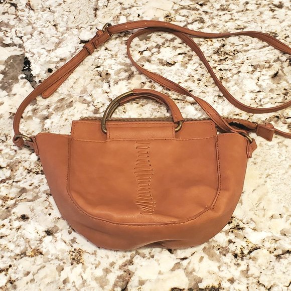 Universal Thread | Bags | Universal Thread Marnie Long Cross Body Bag ...